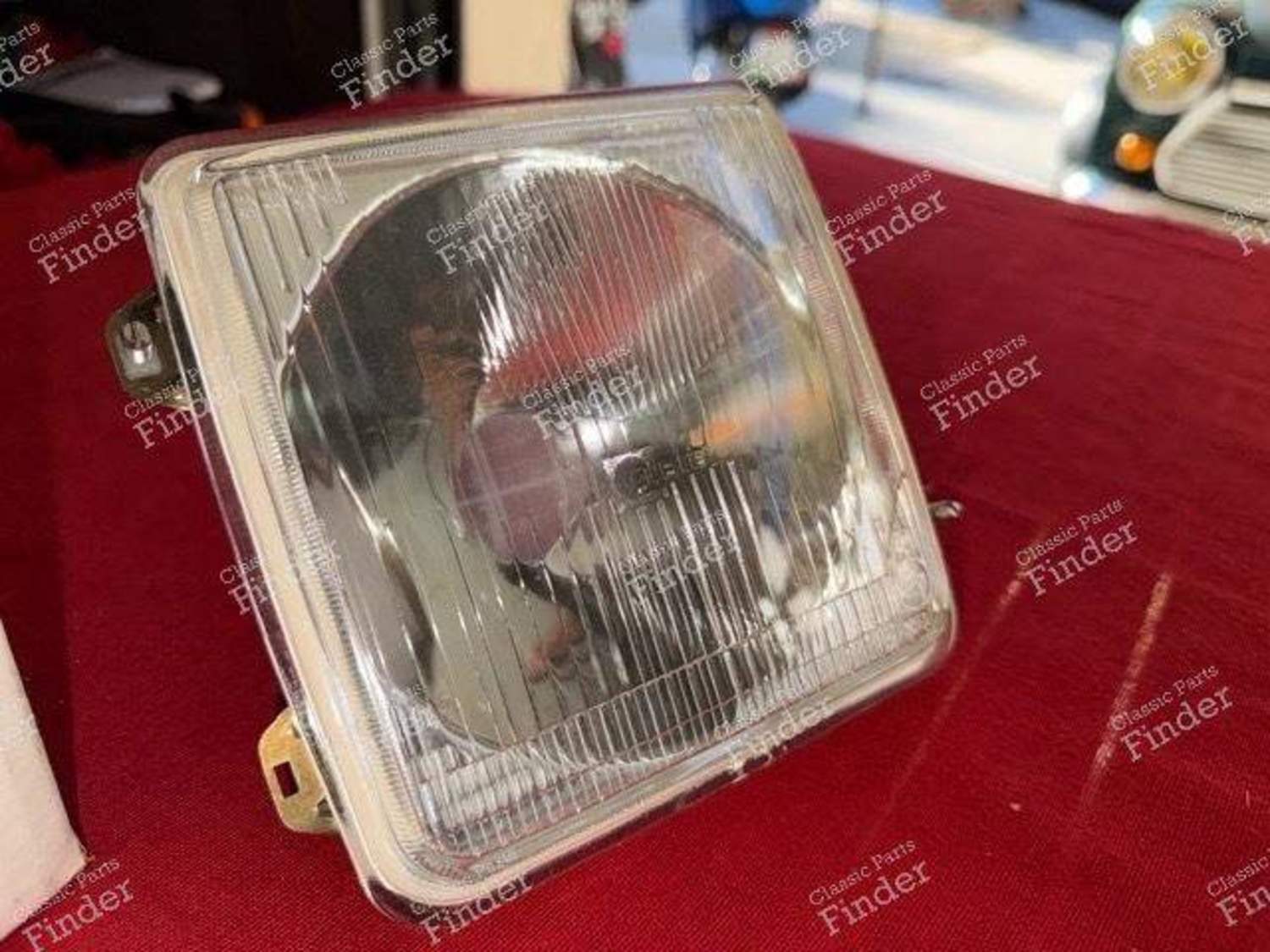 Optique de phare gauche - phase 2 - RENAULT 6 (R6) - Ref. 460107