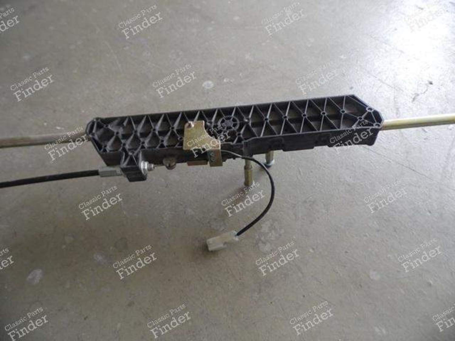 MECANISME ENTRAINEMENT CAPOTE - CABRIOLET - PORSCHE 911 (996) - Ref ...
