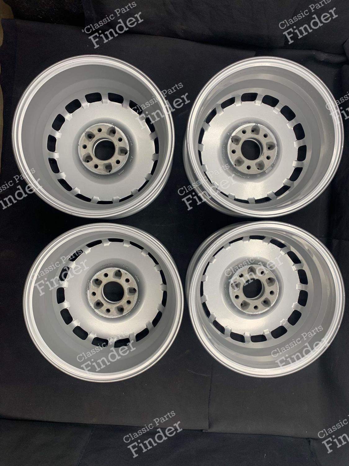 Original Mercedes W124 Gullideckel Leichtmetallfelgen 6.5Jx15 ET48 ...